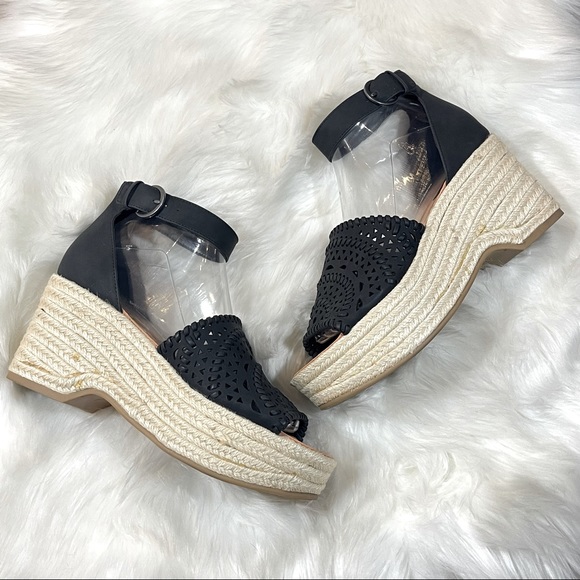Indigo | Shoes | Nwot Indigo Rd Black Bohemian Style Espadrille Sandals ...